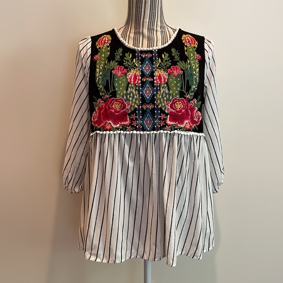 Savanna Jane | Tops | Savanna Jane Top | Poshmark